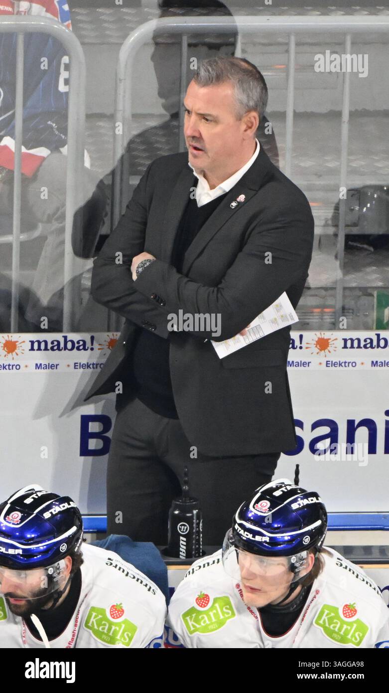 Mannheim, Germany. 08th Apr, 2025. Ice hockey: DEL, Adler Mannheim ...