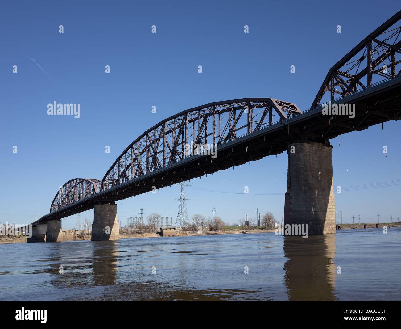 Mississippi River Canoe Trip, Location: St. Louis MO Stock Photo - Alamy