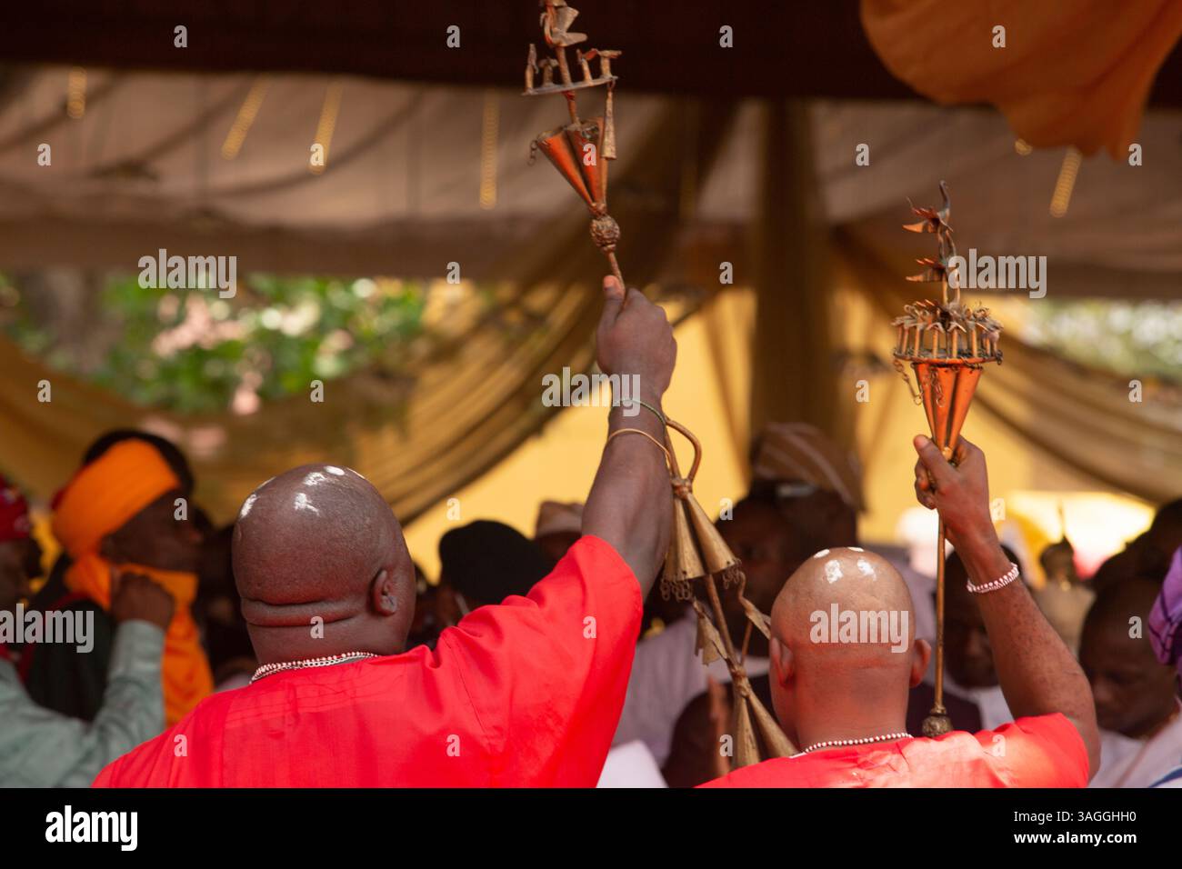 Alaafin Palace Guards performing their Right and Rituals during the ...