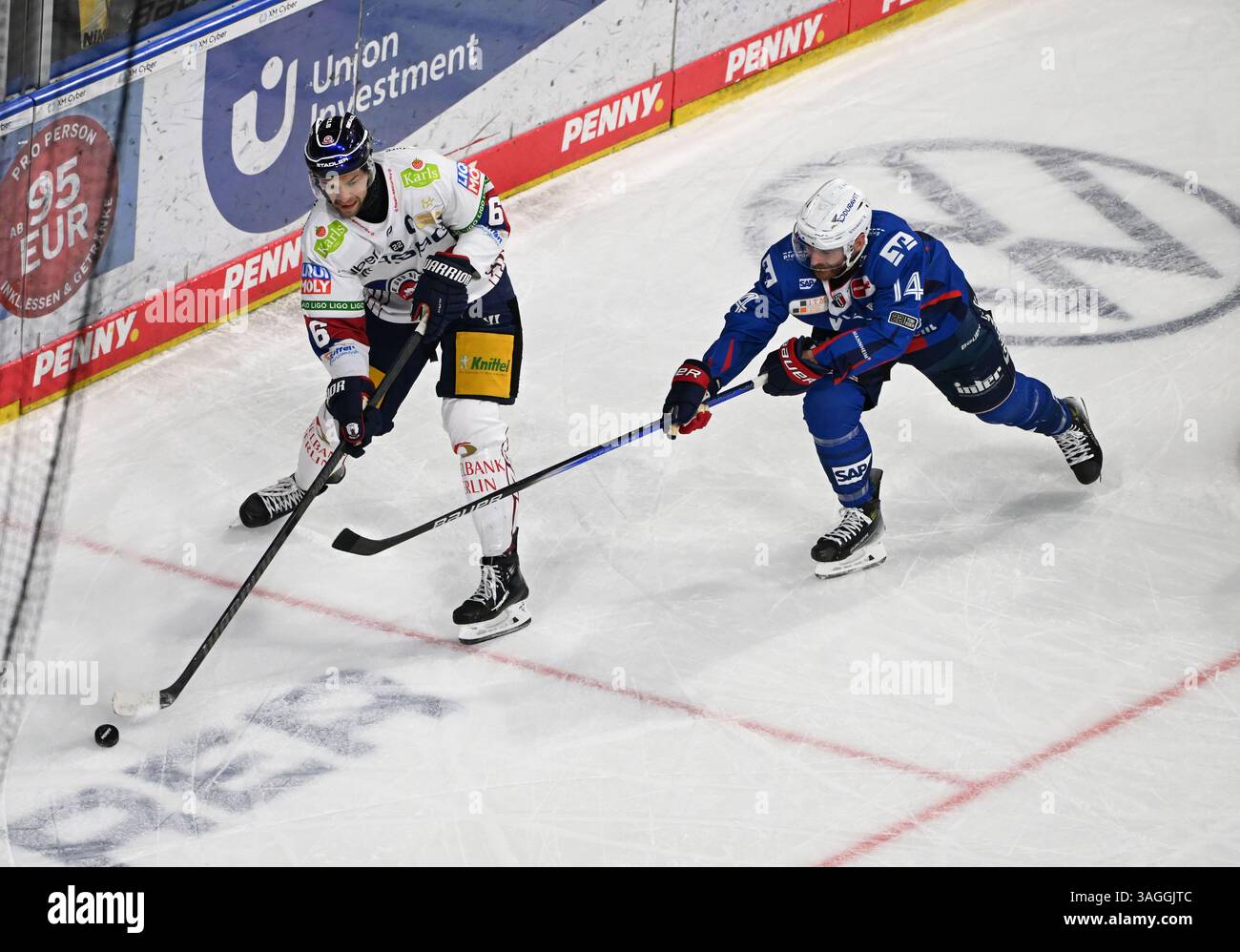 Mannheim, Germany. 08th Apr, 2025. Ice hockey: DEL, Adler Mannheim ...
