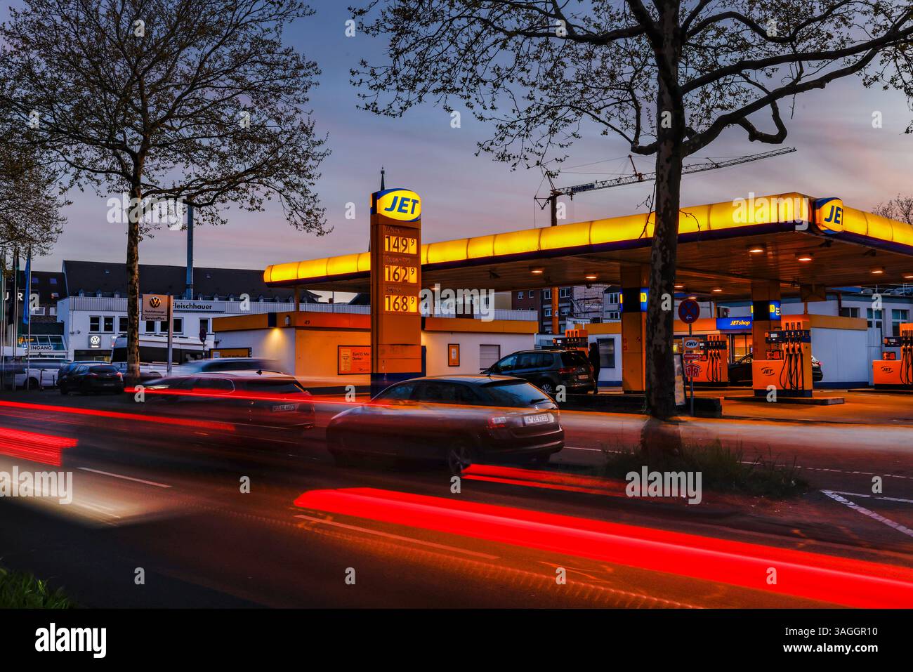 Cologne, Germany. 08th Apr, 2025. Prices for fuel are displayed at a ...