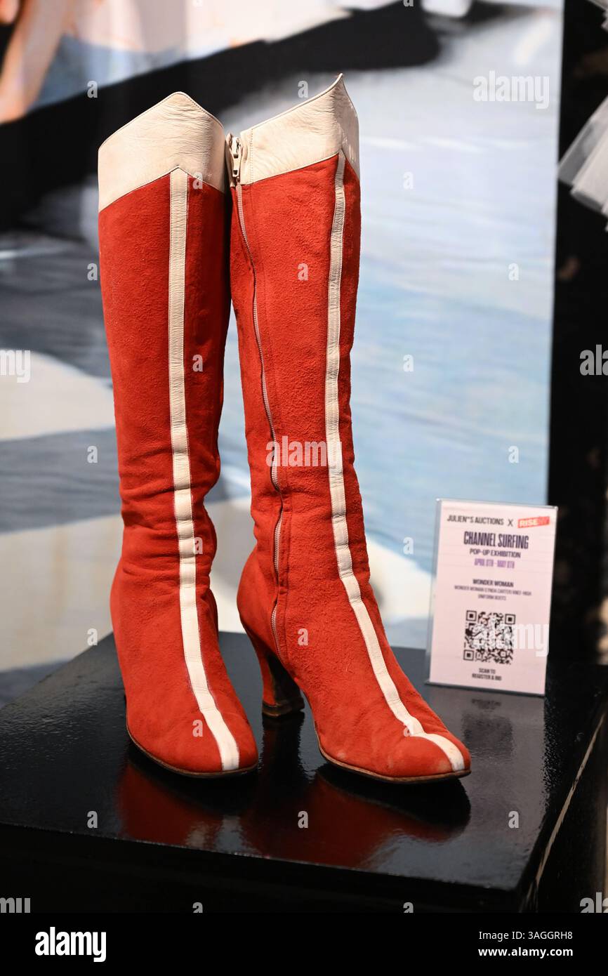 Wonder Woman original Americana uniform bodysuit worn by Lynda Carter ...