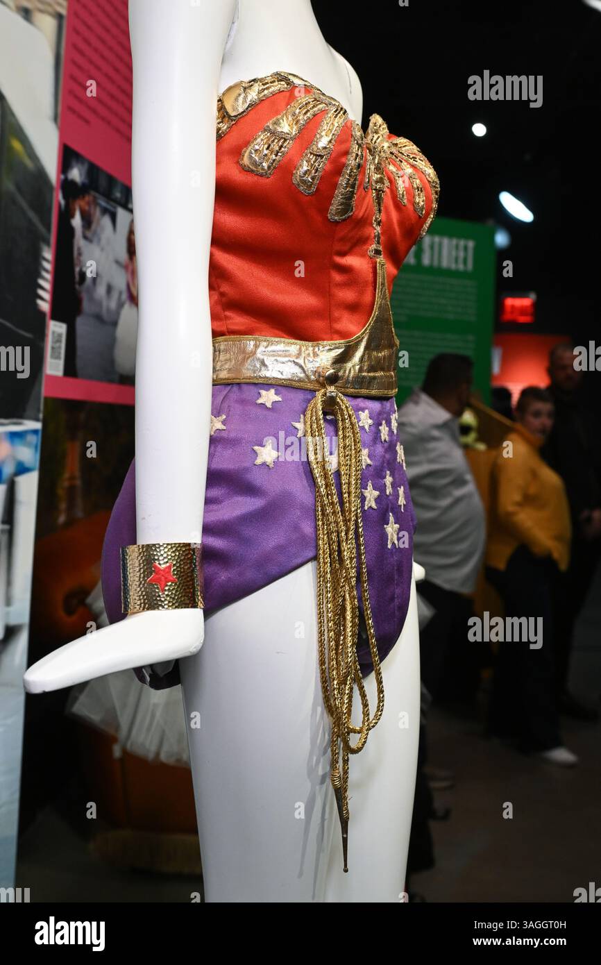 Wonder Woman original Americana uniform bodysuit worn by Lynda Carter ...