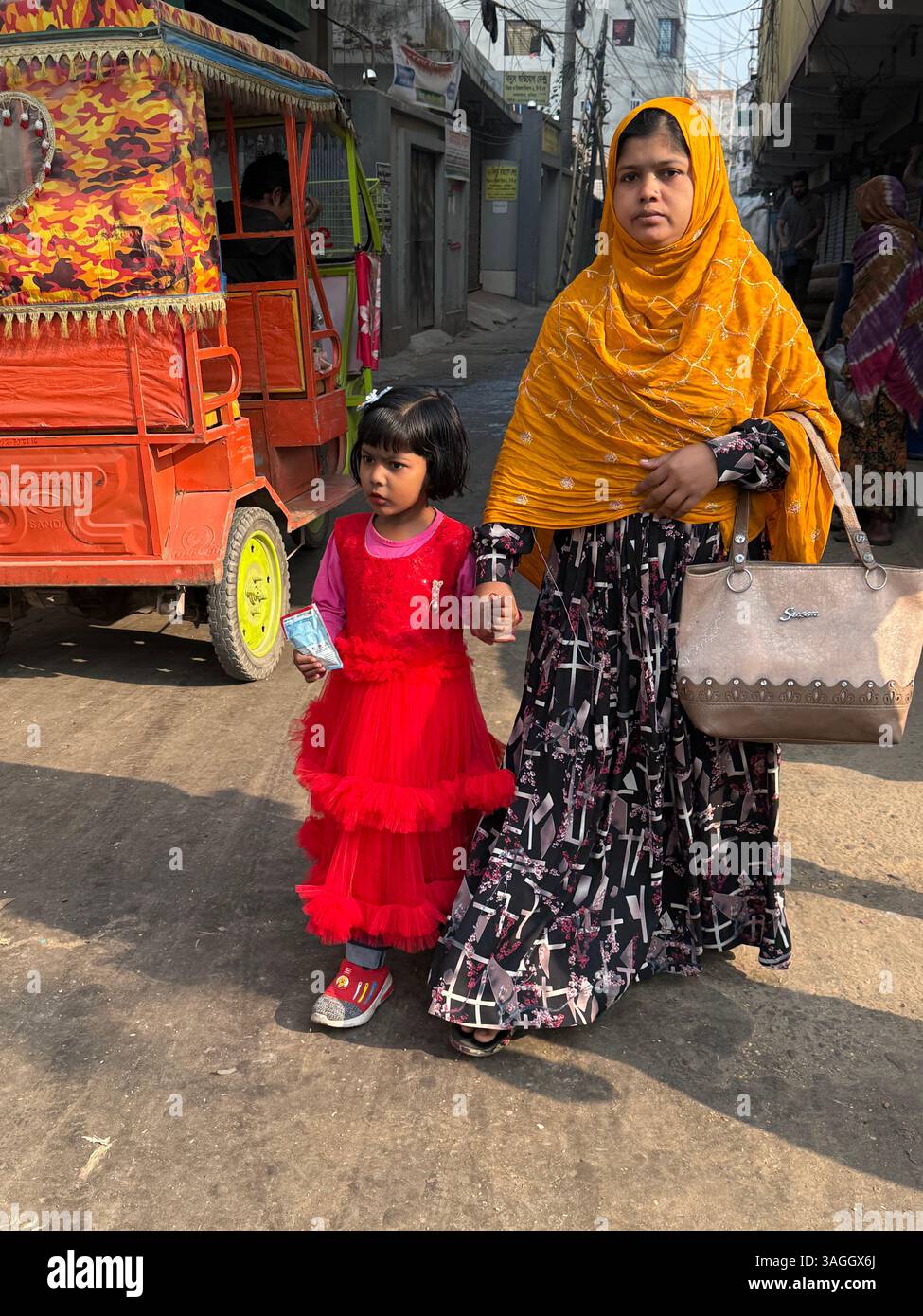 Muslim mother and child, Comilla, Bangladesh Stock Photo - Alamy