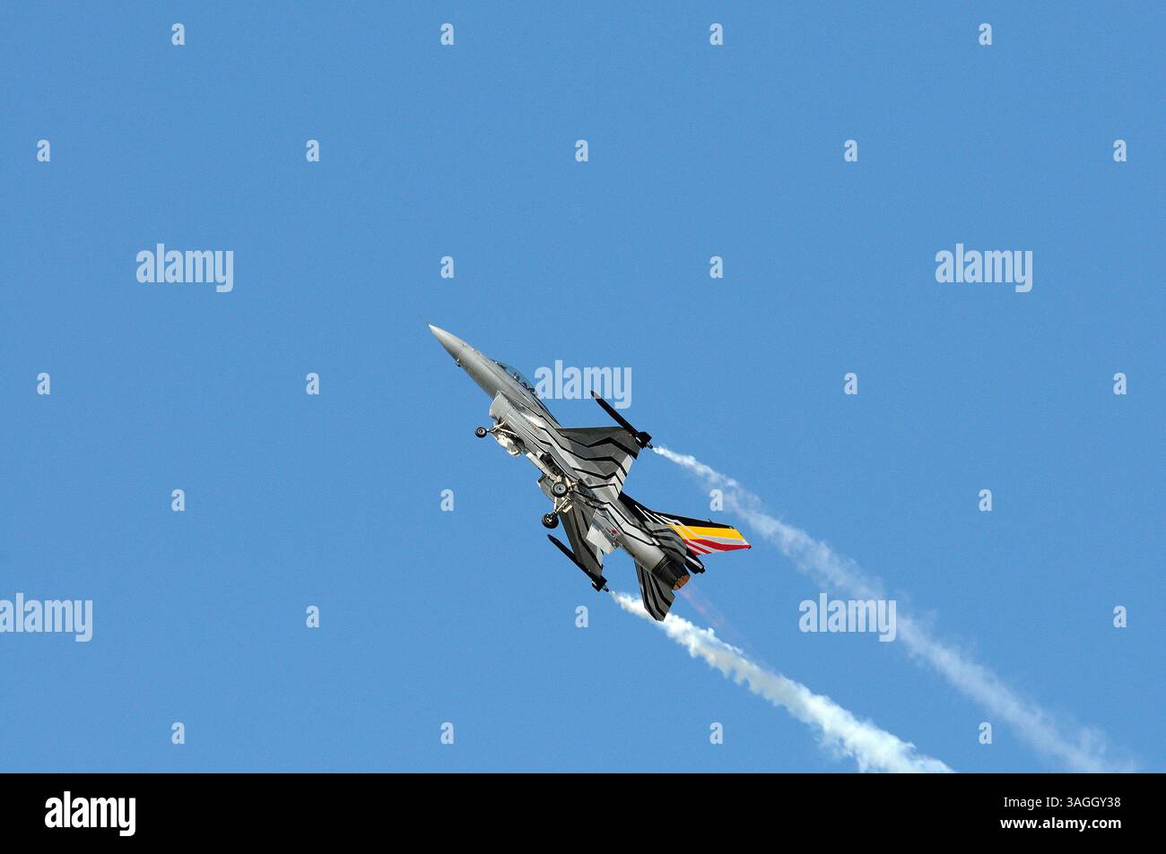 Belgian Air Force F 16 at RIAT, 2015 Stock Photo - Alamy