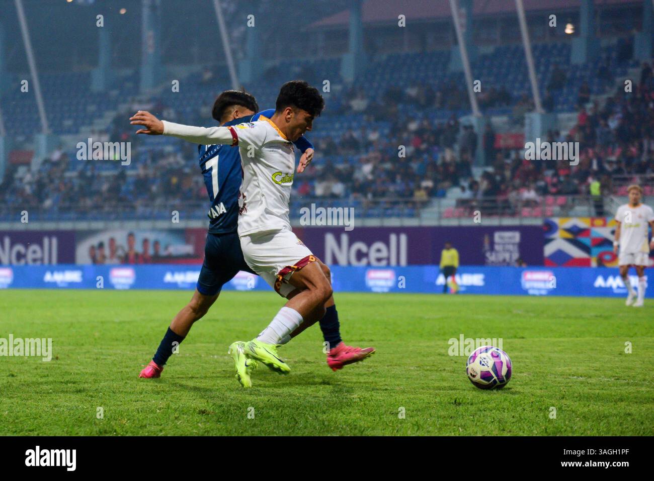 Kathmandu, Bagmati, Nepal. 4th Apr, 2025. ROSHAN RANA MAGAR of FC ...