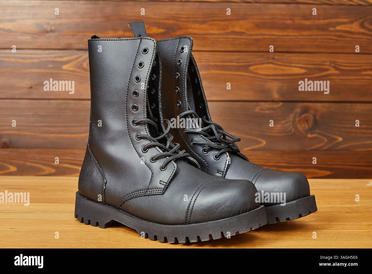 Leather boots with steel cap toes Stock Photo - Alamy