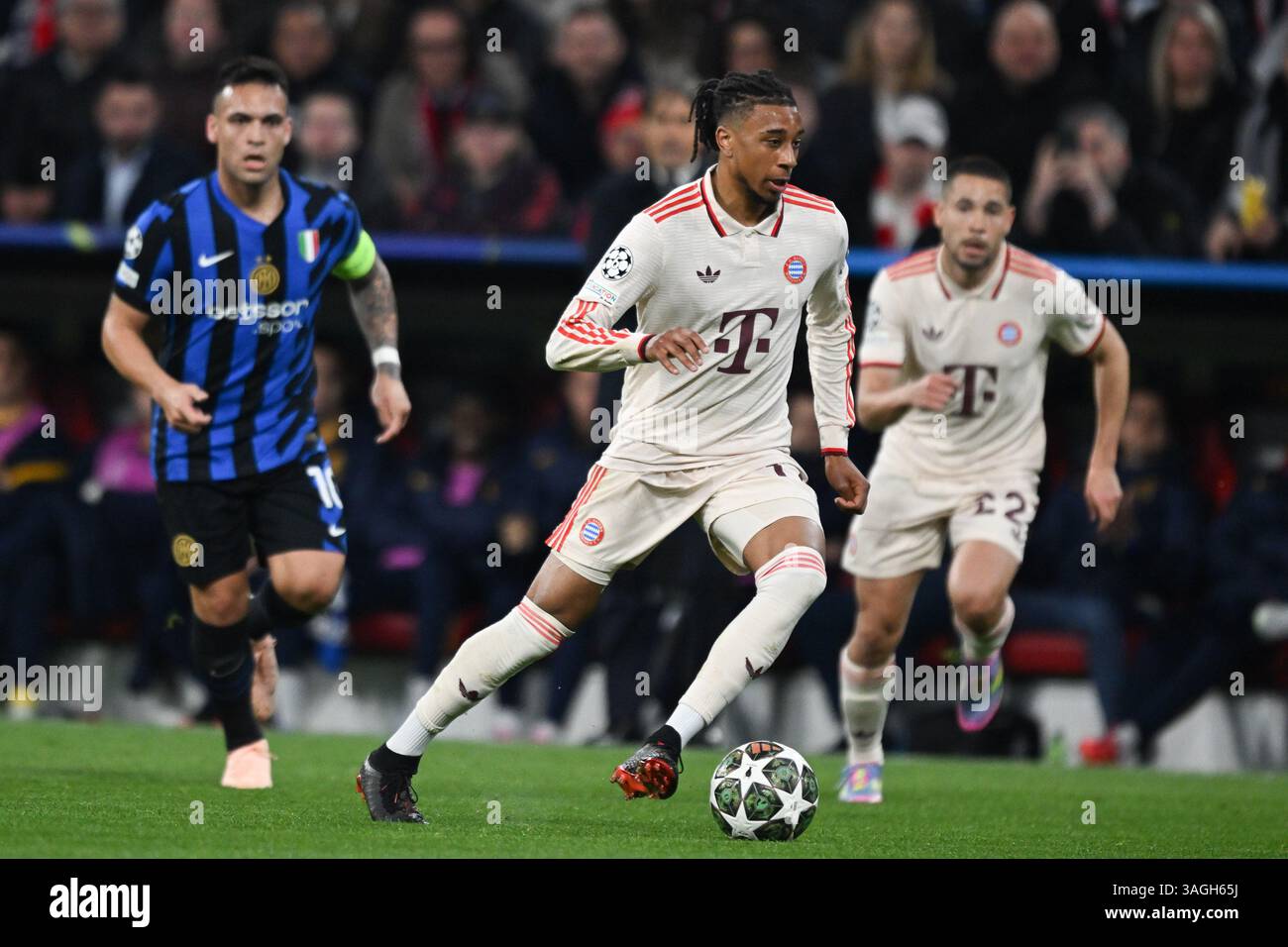 Michael Olise of FC Bayern Monaco in action during the UEFA Champions ...