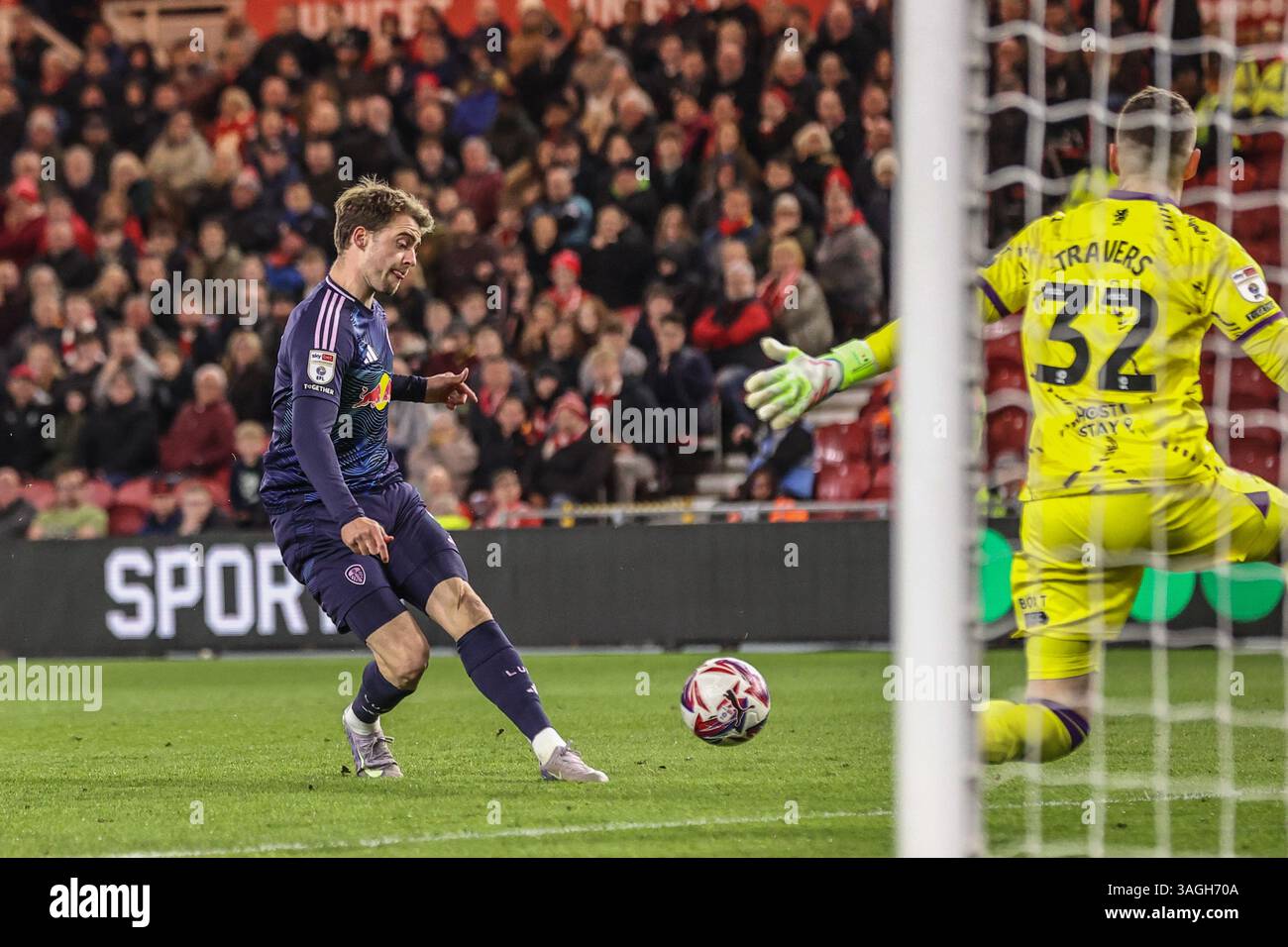 Middlesbrough, UK. 08th Apr, 2025. Patrick Bamford of Leeds United puts ...