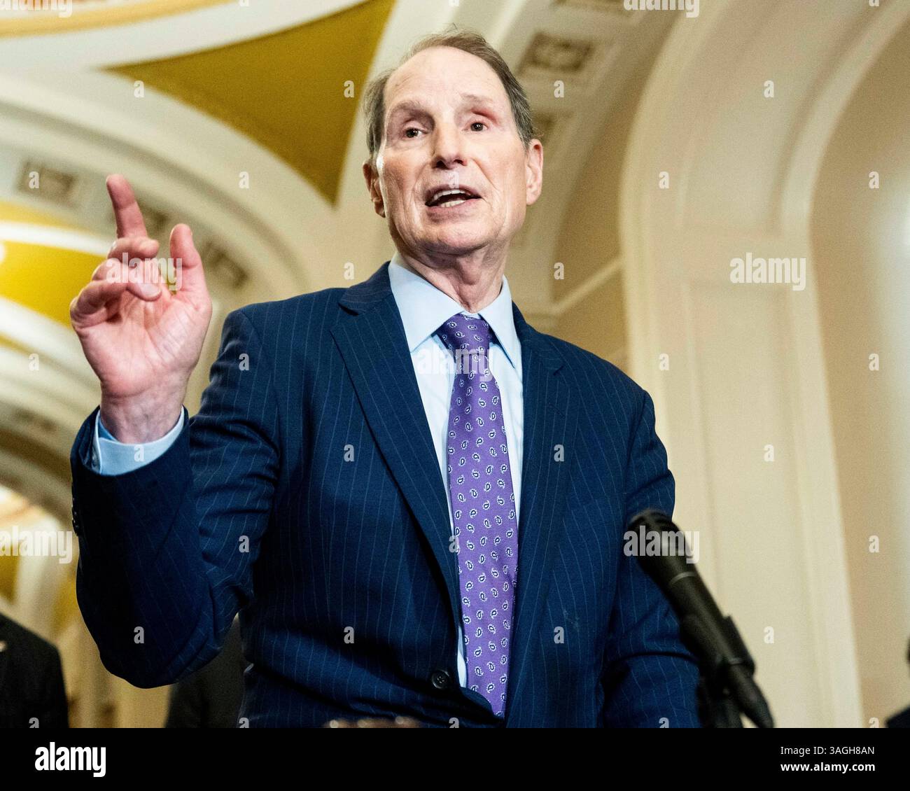 Washington, District Of Columbia, USA. 8th Apr, 2025. U.S. Senator RON ...