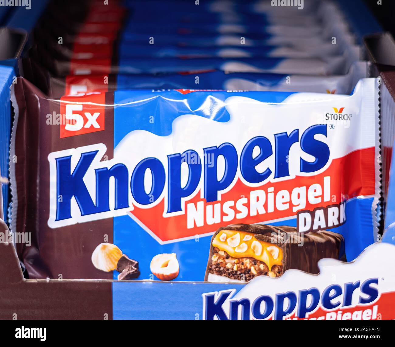 Knoppers hi-res stock photography and images - Alamy