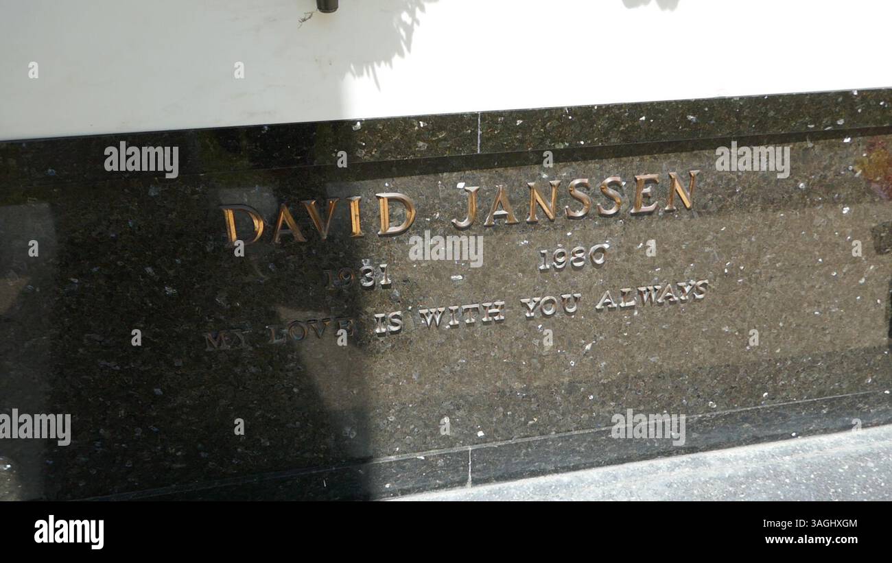 Culver City, California, USA 7th April 2025 Actor David Janssen Grave ...