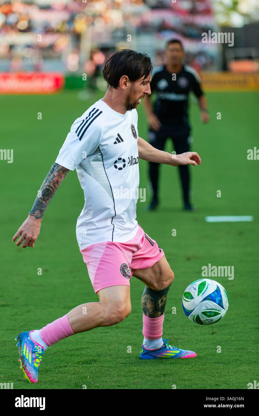 Fort Lauderdale, Florida; USA. Argentine legend and captain Lionel ...