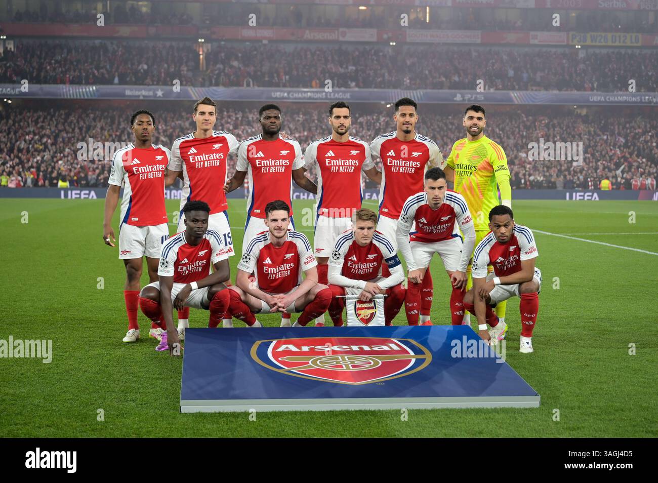 Arsenal line up before the UEFA Champions League Quarter Final match ...