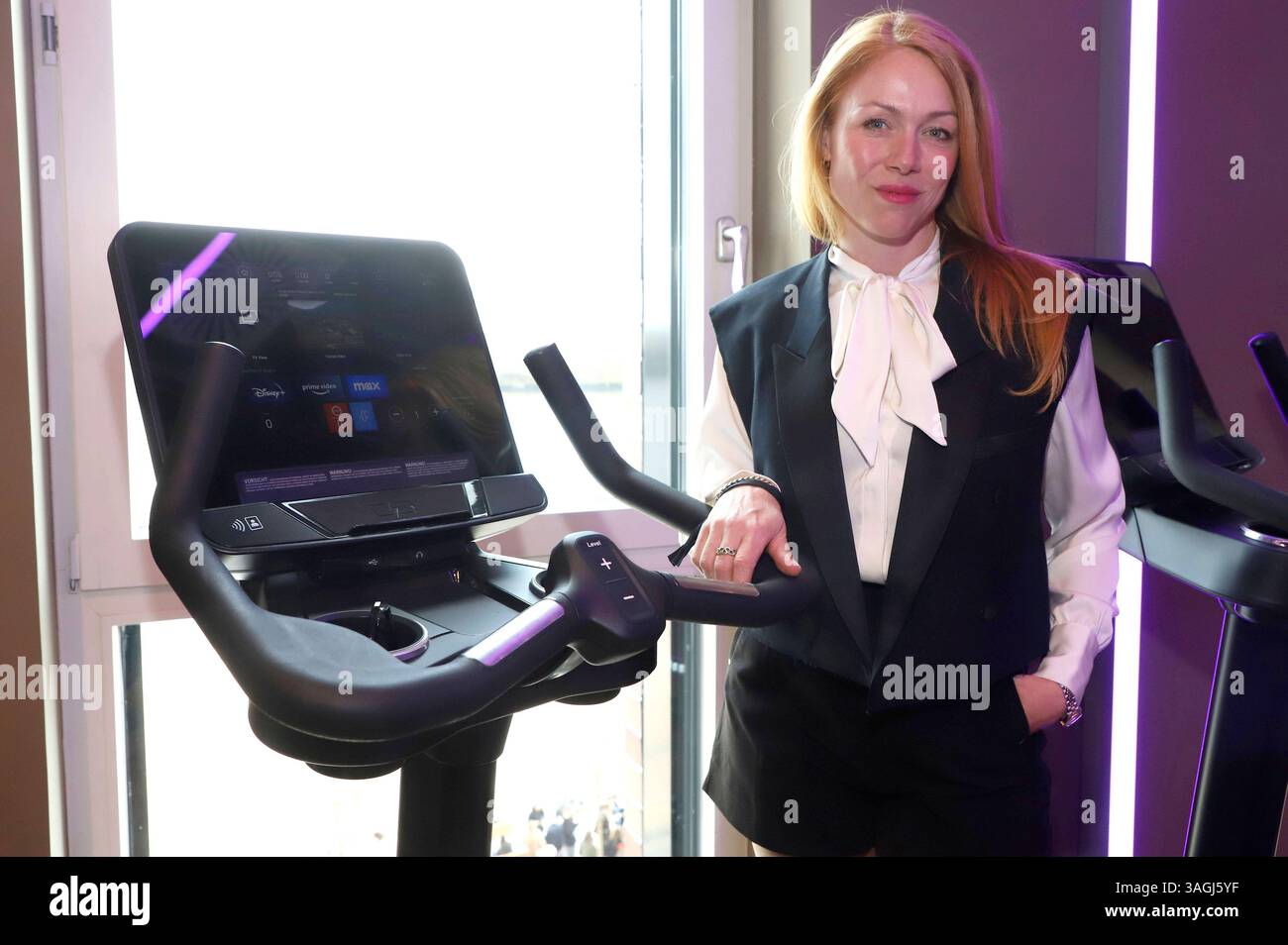 Esther Roling bei der Eröffnung des Sports Clubs Hafencity im Westfield ...