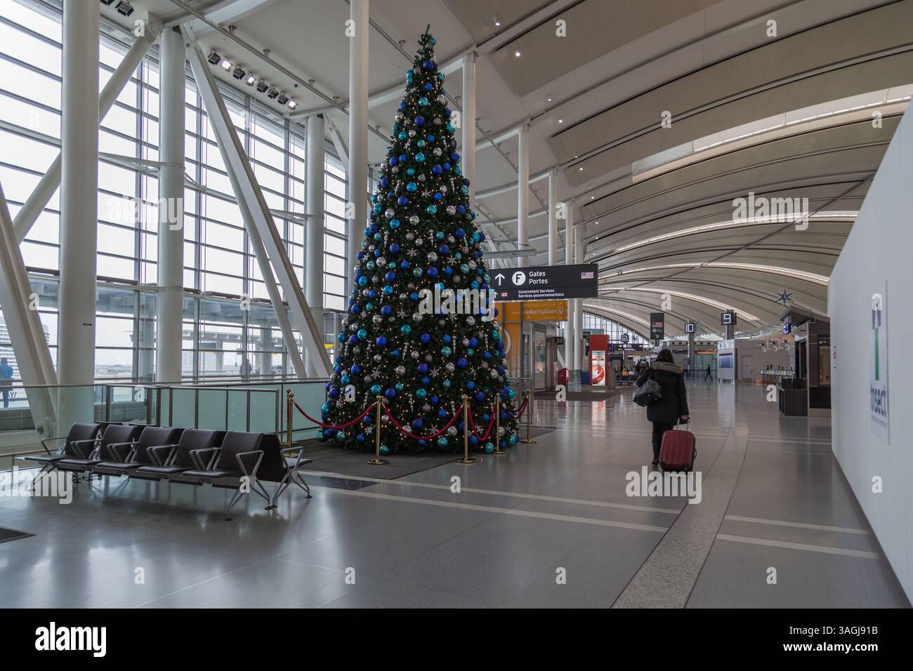 TORONTO, CANADA - DECEMBER 11, 2016: Interior view of Toronto Pearson ...
