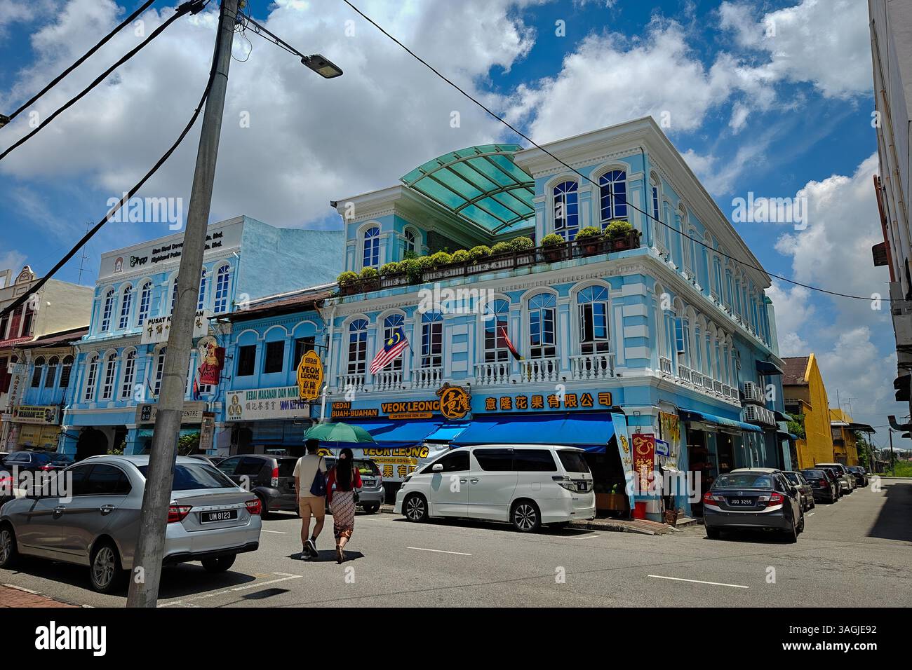 Muar, Malaysia - Mar 24, 2025: Street view with shop houses in Muar ...