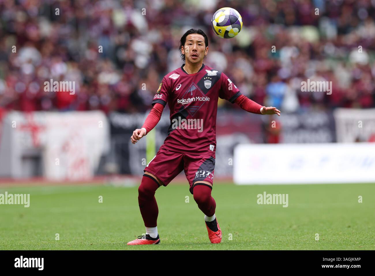 Tokyo, Japan. 6th Apr, 2025. Yosuke Ideguchi (Vissel) Football/Soccer : 2025 J1 League match ...