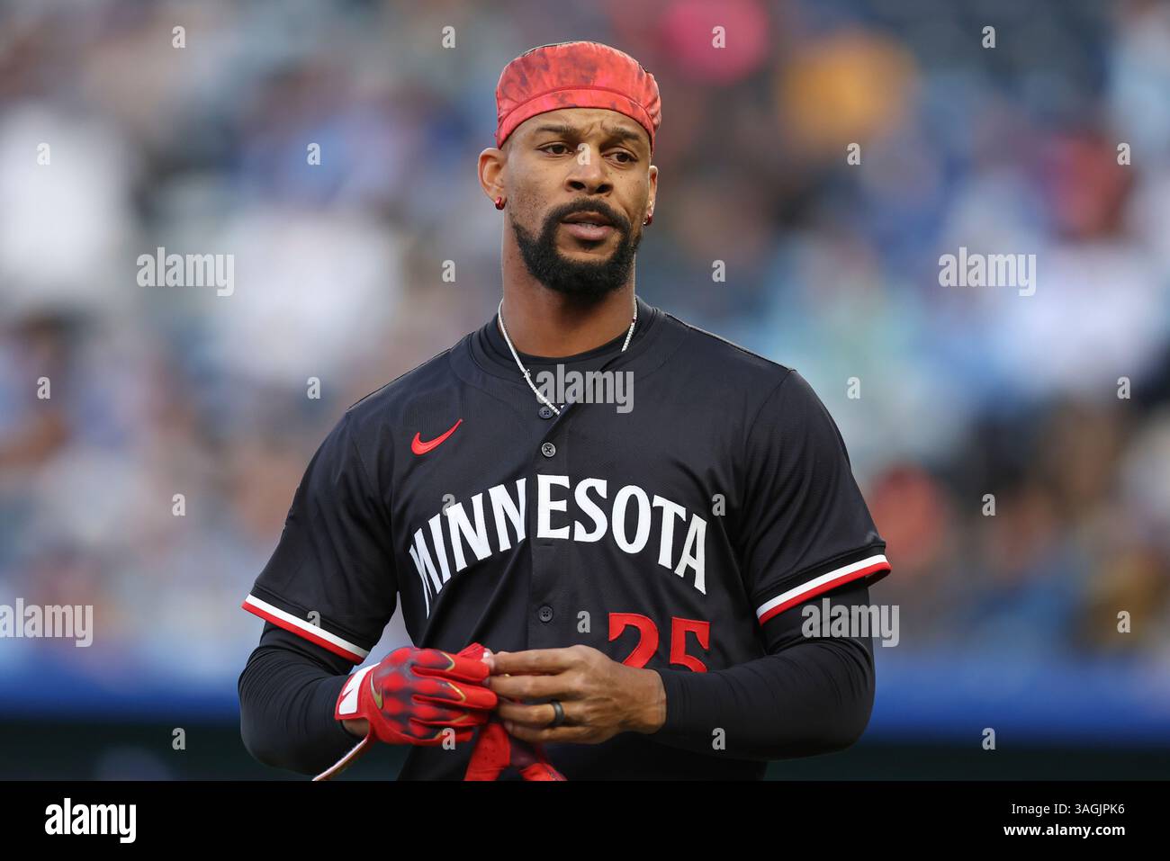 KANSAS CITY, MO - APRIL 08: Minnesota Twins outfielder Byron Buxton (25 ...