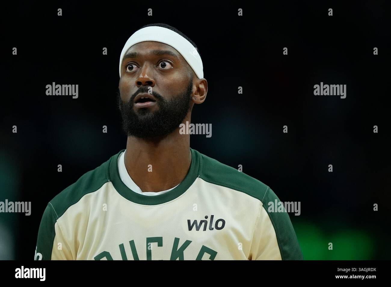 Milwaukee Bucks' Bobby Portis warms up before an NBA basketball game ...