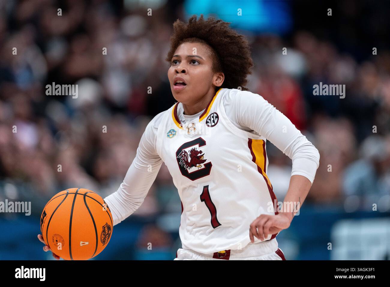 South Carolina guard Maddy McDaniel (1) drives to the basket against UConn during the ...