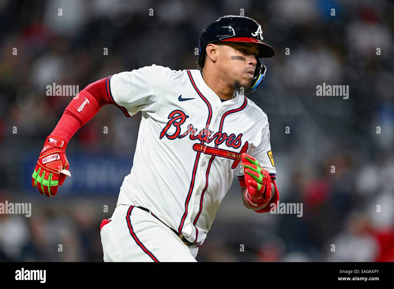 ATLANTA, GA – APRIL 08: Atlanta shortstop Orlando Arcia (11) runs to ...