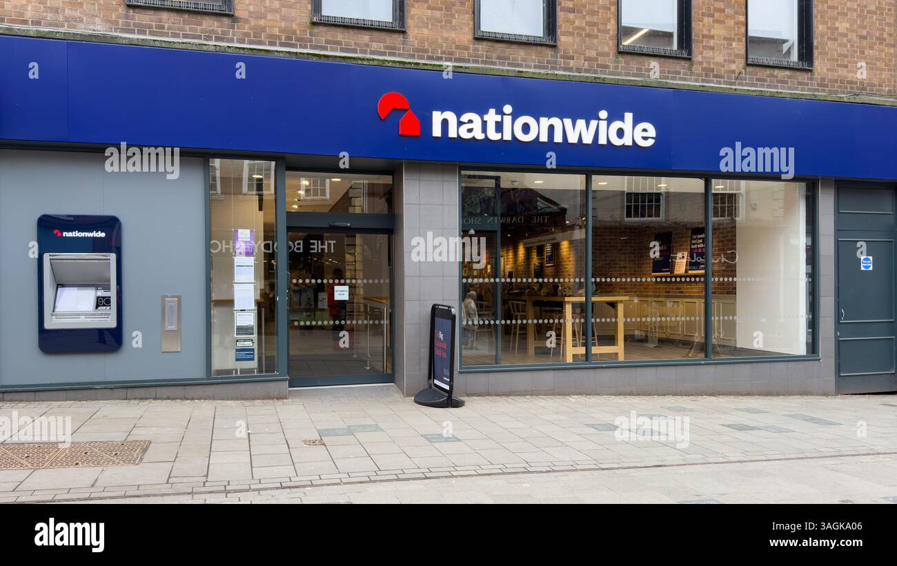 Nationwide building society 2025 hi-res stock photography and images ...