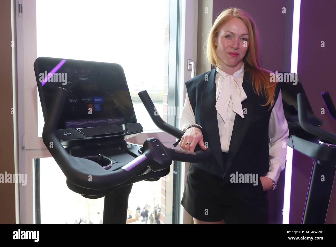 Eroeffnung des Sports Clubs Hafencity in Hamburg Esther Roling ...