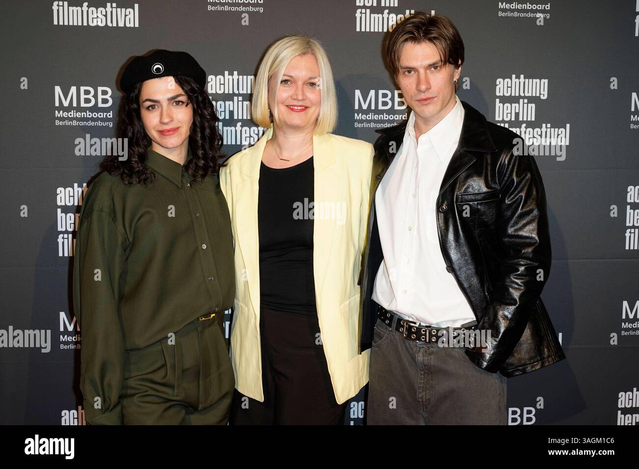 Anna Bardavelidze, Birgit Maiwald und Gustav Schmidt bei der Premiere des ZDF Fernsehfilms ...