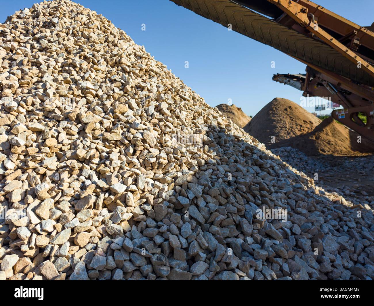 Extraction of minerals and rare earths Stock Photo - Alamy