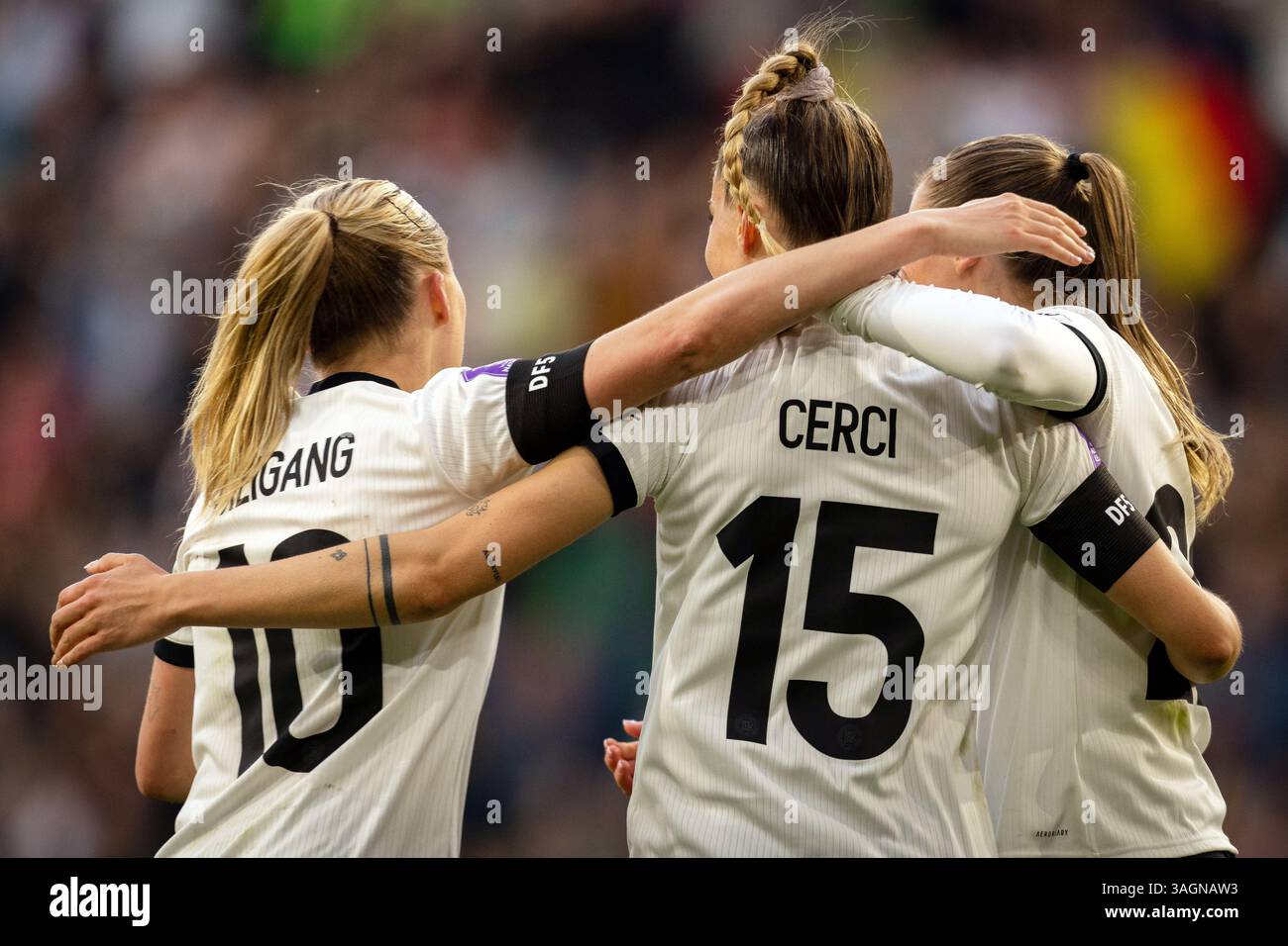 Wolfsburg, Germany. 08th, April 2025. Selina Cerci (15) of Germany seen ...
