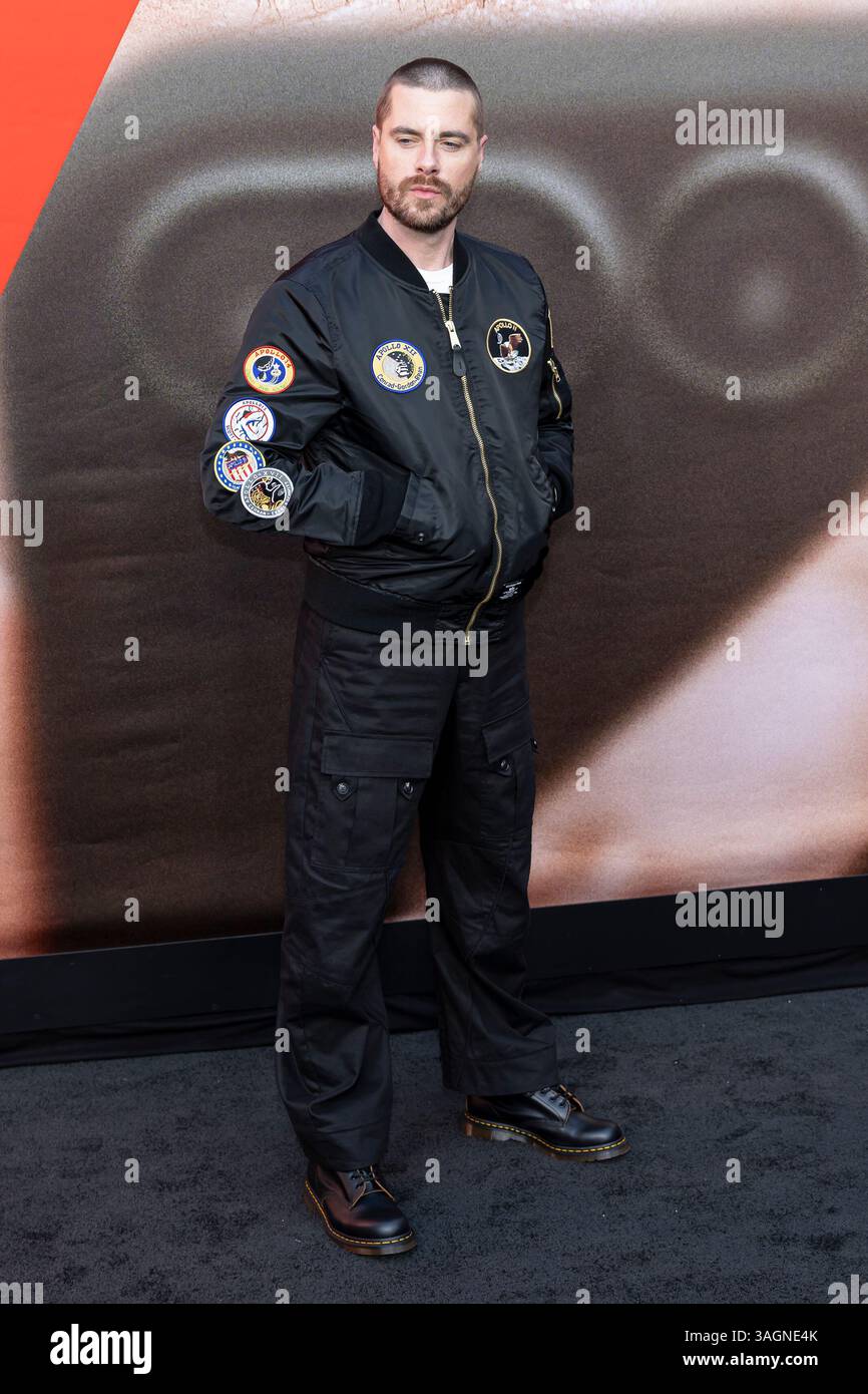 Hollywood, USA. 08th Apr, 2025. Jeffrey Self attends the arrivals of ...