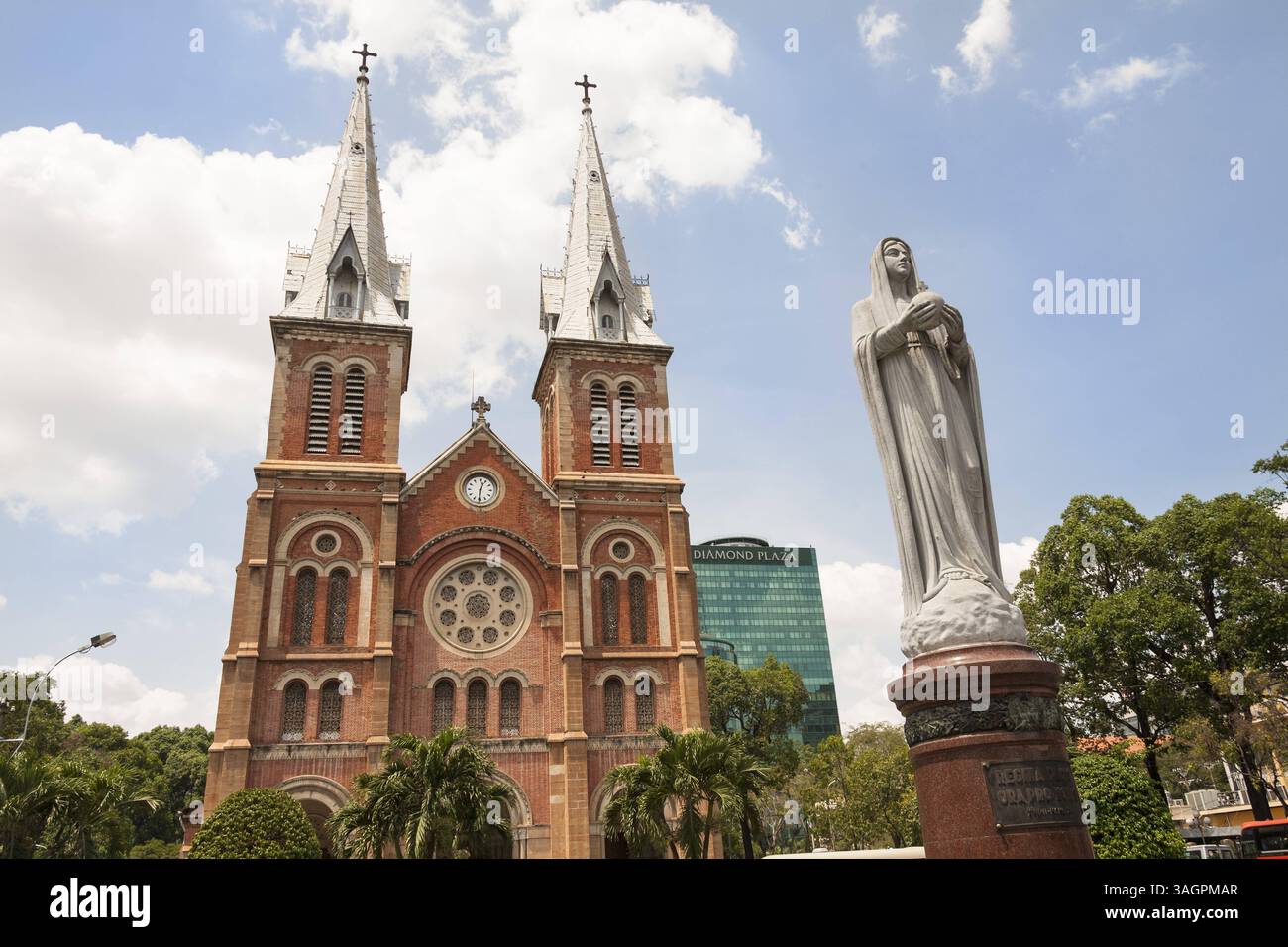 March 10, 2012 - Notre Dame Cathedral and statue of Virgin Mary, Ho Chi ...