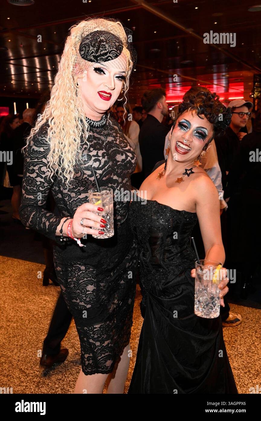 Sheila Wolf und Jasida bei der Verleihung des 31. B.Z. Kulturpreises ...