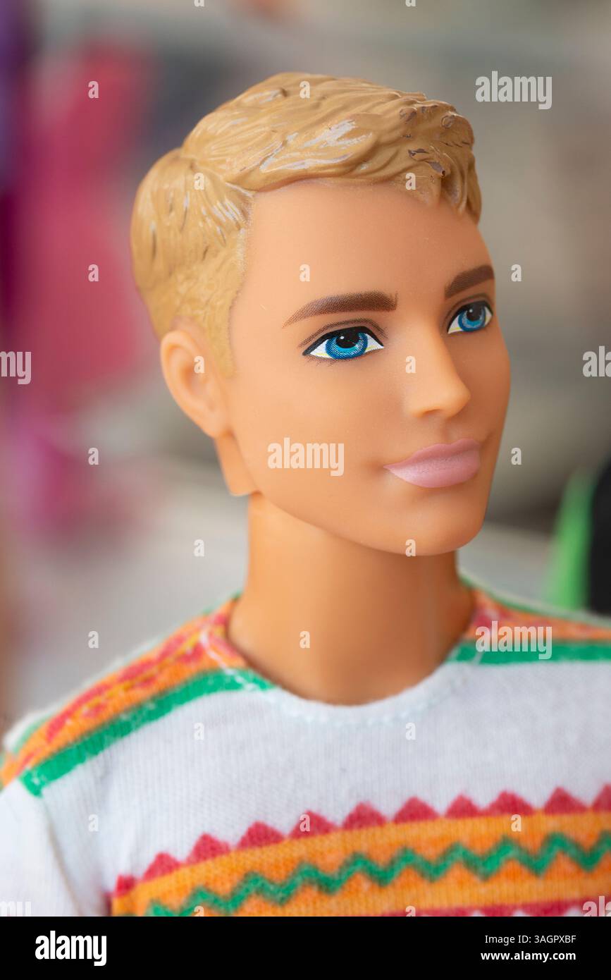 Ken doll hi-res stock photography and images - Alamy