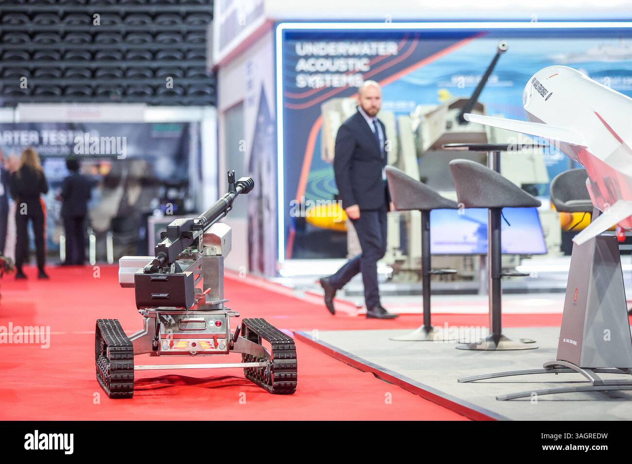 Zagreb, Croatia. 08th Apr, 2025. An international exhibition of arms ...