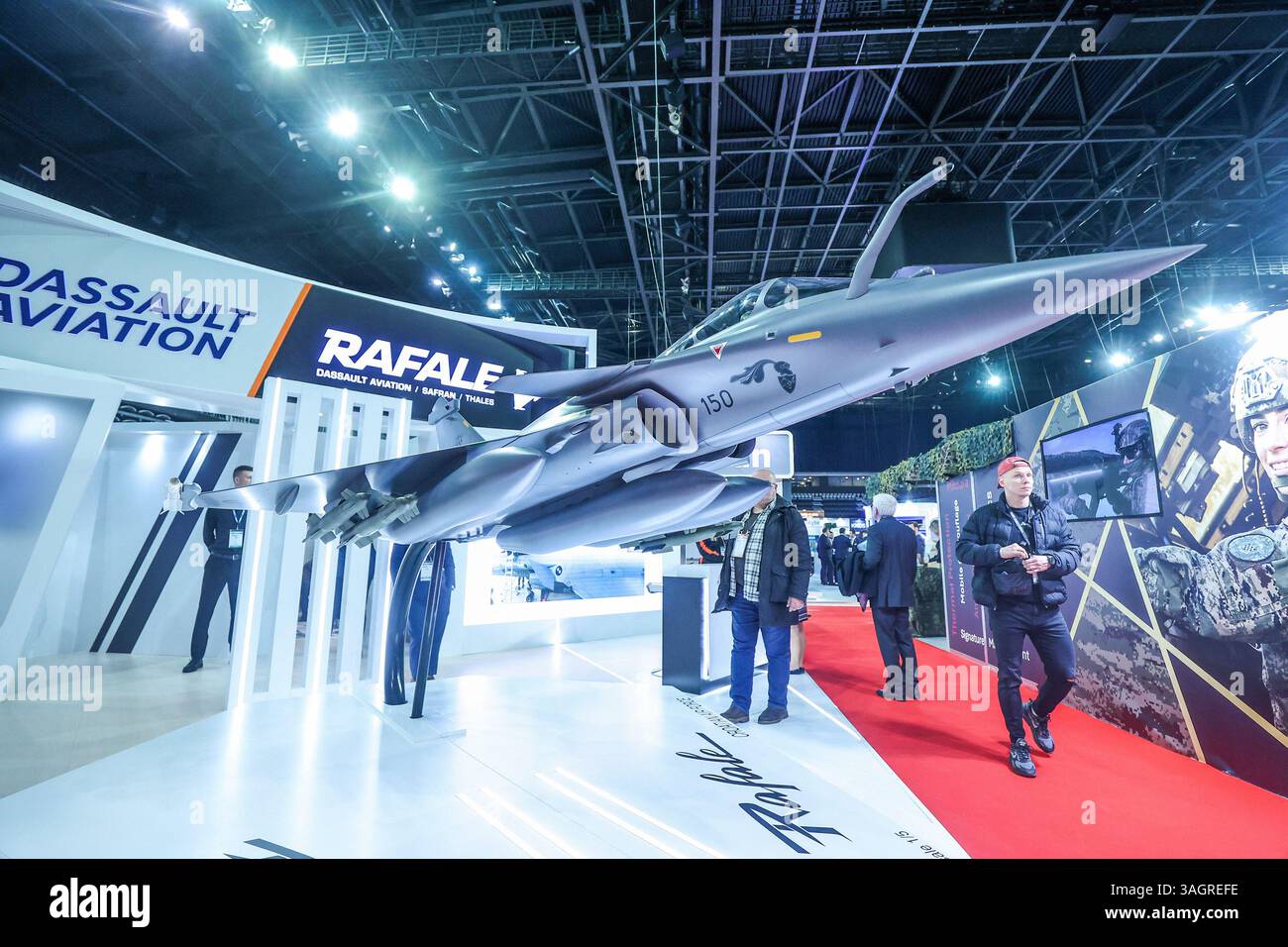 Zagreb, Croatia. 08th Apr, 2025. An international exhibition of arms ...