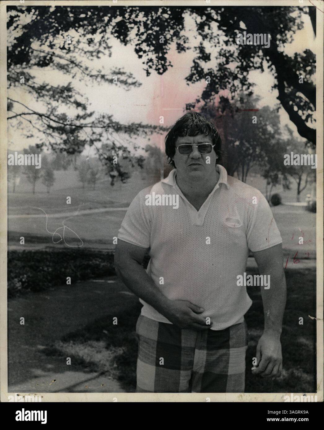 July 4, 1973 - Detroit, MI, USA - Alex Karras, seen in this July 4 ...