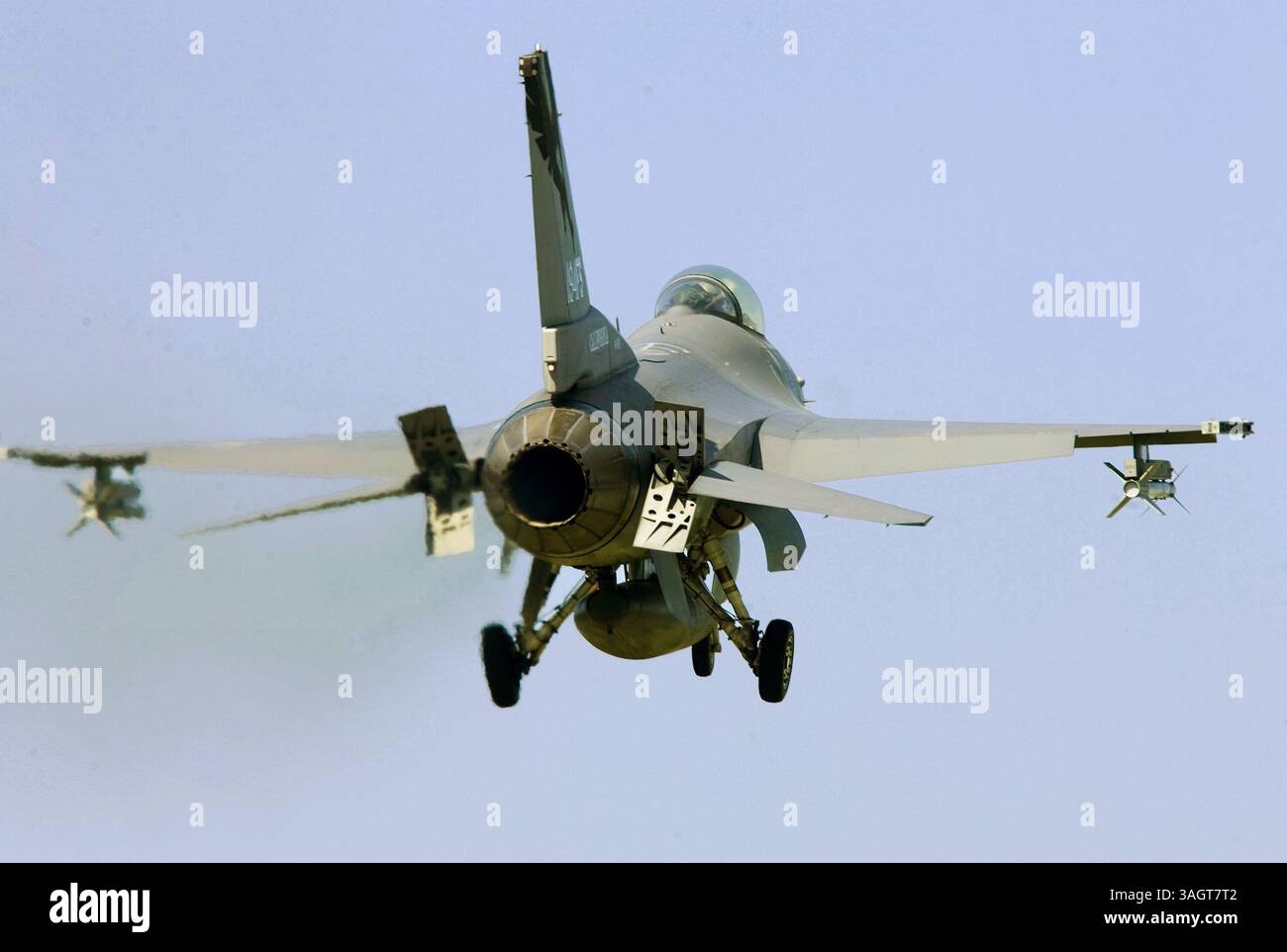 Stargate sg 1 television hi-res stock photography and images - Alamy