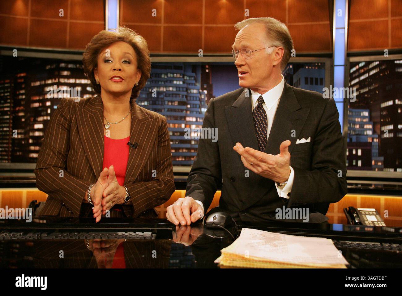 1980s news anchor hi-res stock photography and images - Alamy