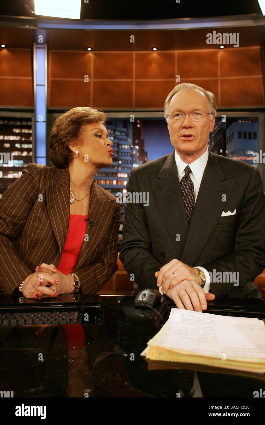 1980s news anchor hi-res stock photography and images - Alamy