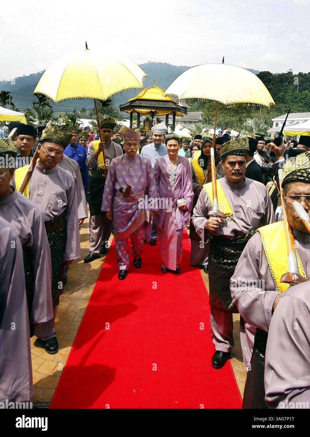 Oct 25, 2009 - Negeri Sembilan, Malaysia - The new royal ruler of ...