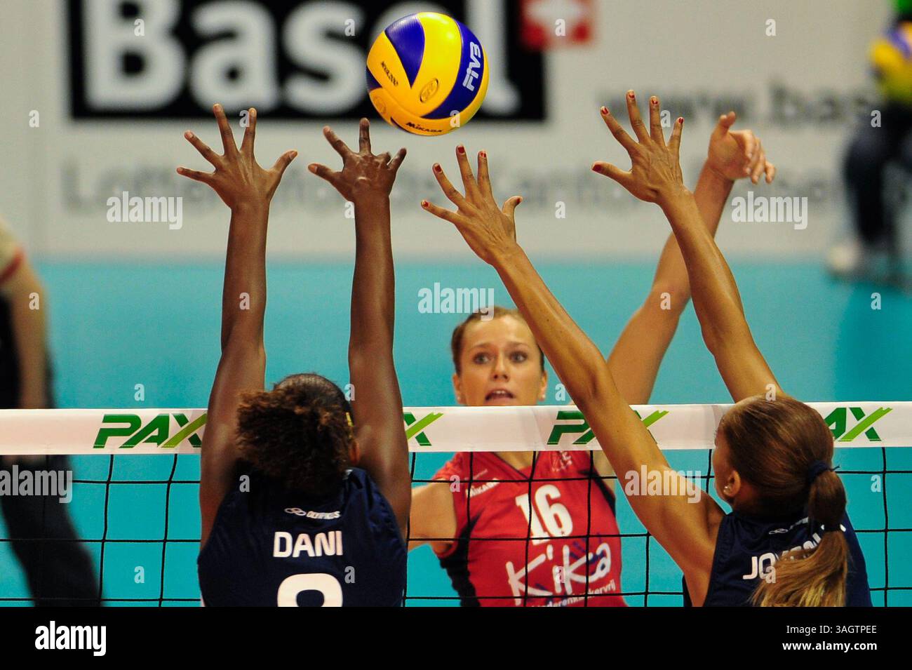 Danielle oliveira hi-res stock photography and images - Alamy