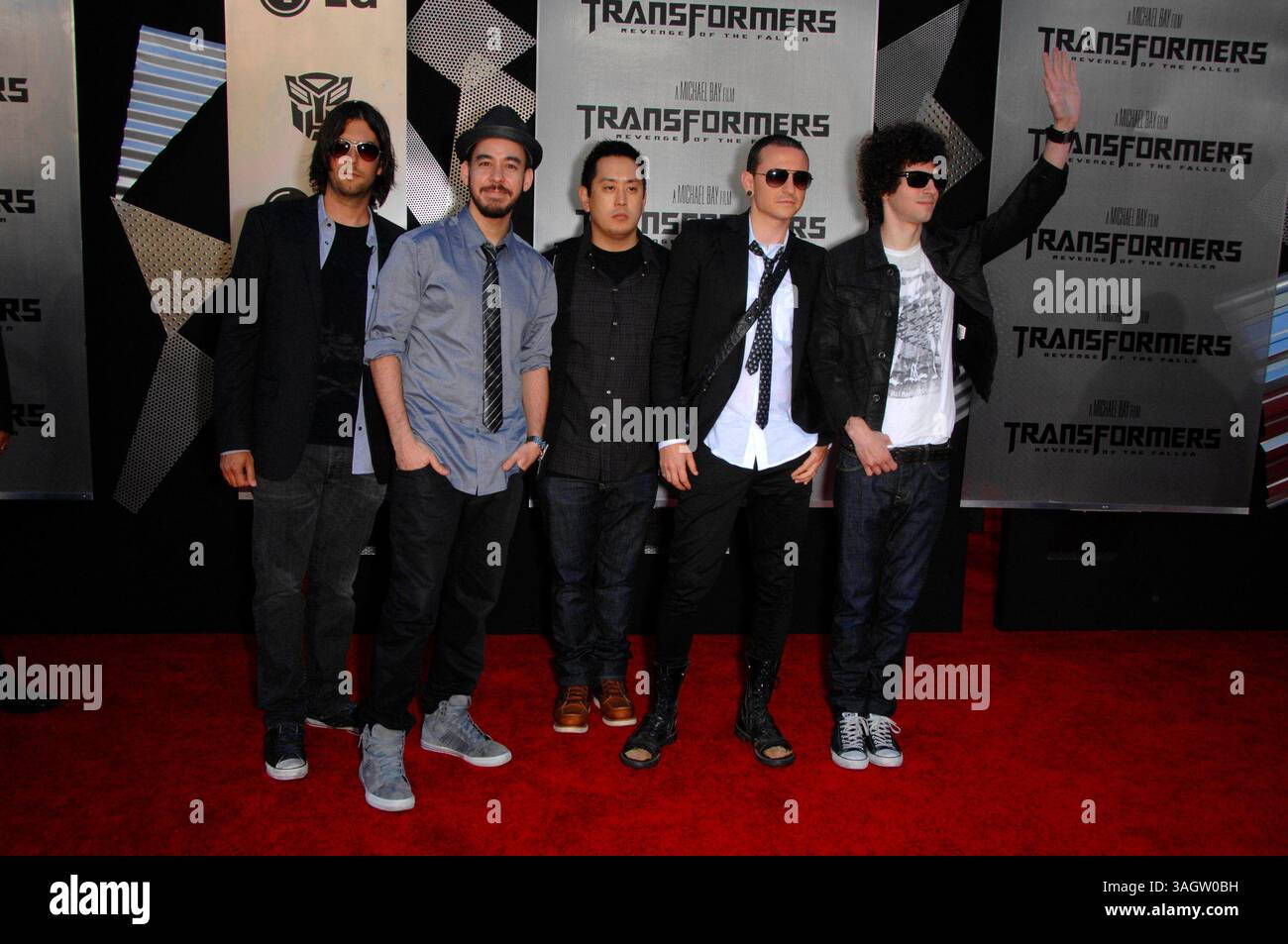 Linkin park new hi-res stock photography and images - Alamy