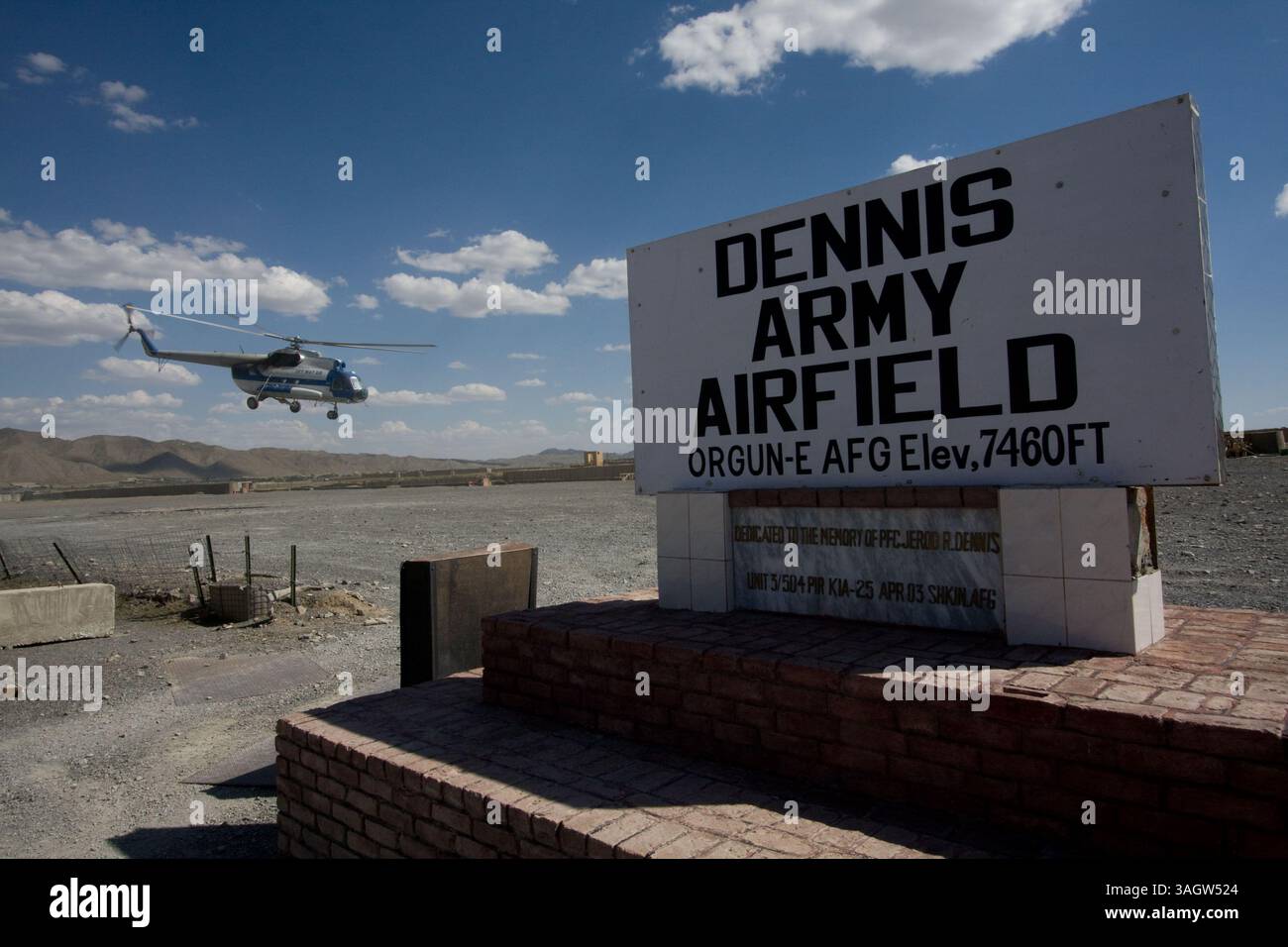 Jun 21, 2009 - FOB Orgun-E, Paktika, Afghanistan - A civllian Mil Mi- 8 ...