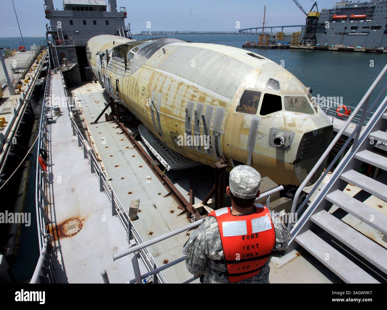 July 24, 2009, Del Mar, California, USA The Army Logistics Support Ship ...