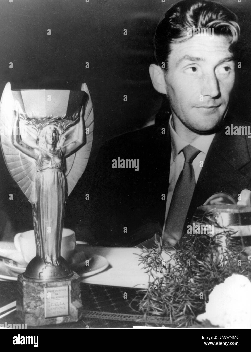 Germany world cup 1954 Black and White Stock Photos & Images - Alamy