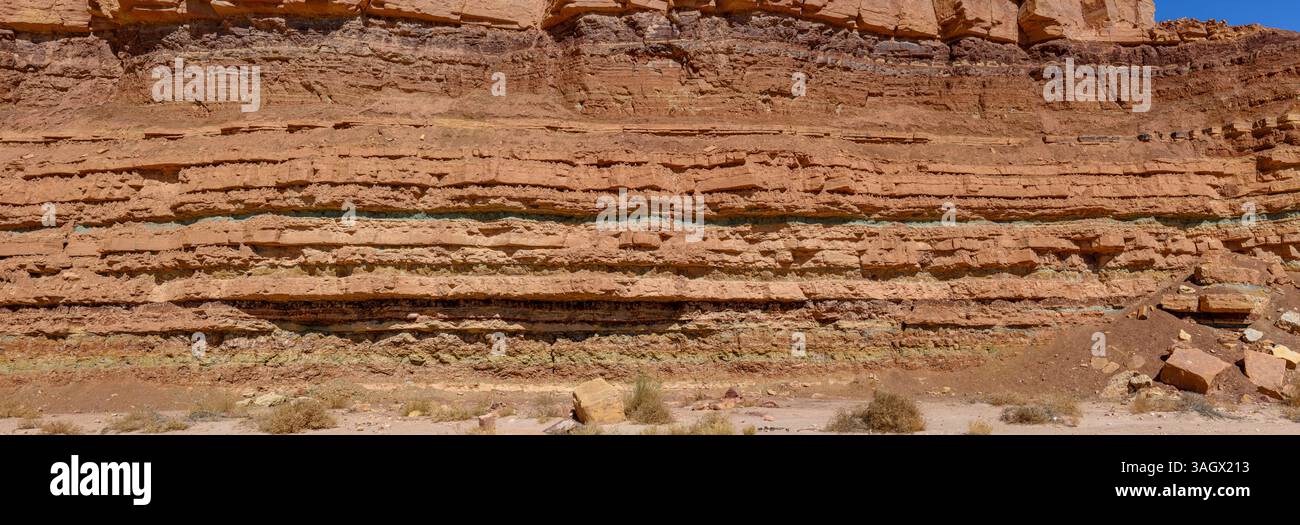 layered rock formation, along the Ramon Colors Route, in Makhtesh Ramon ...
