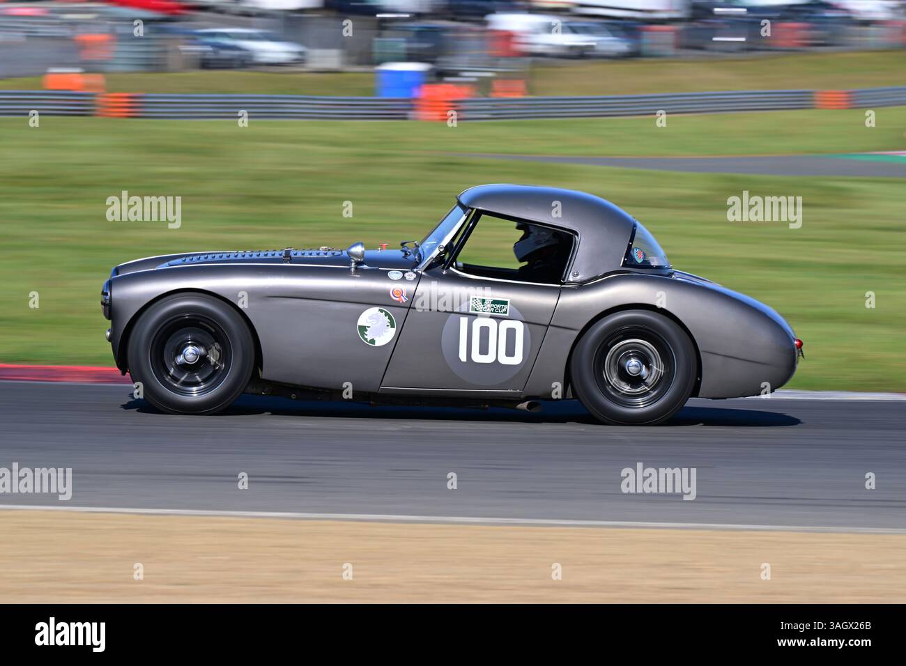 Mike Thorne, Sarah Bennett-Baggs, Austin Healey 100/4, Equipe Libre, it ...