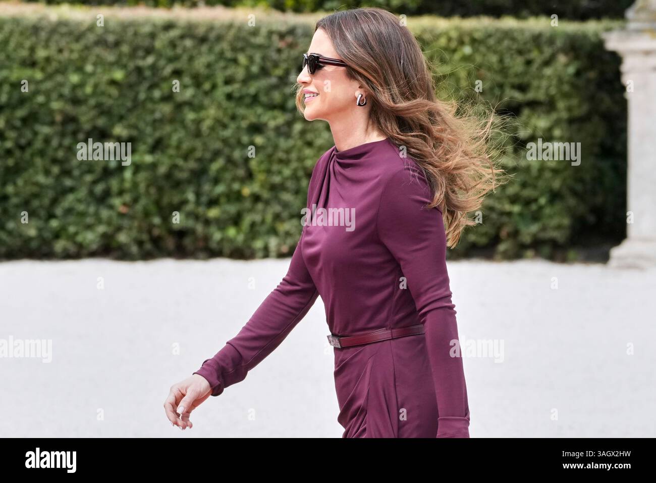 Queen Rania of Jordan arrives to meet with Italian Prime Minister Giorgia Meloni at villa Doria ...